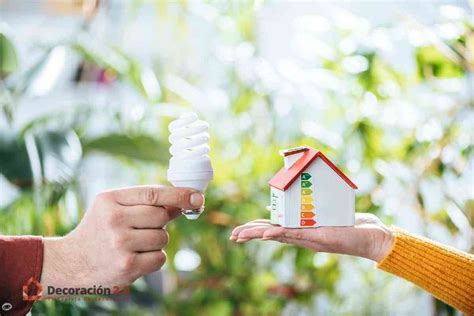 Mejora la eficiencia energética en casa con estos 5 consejos