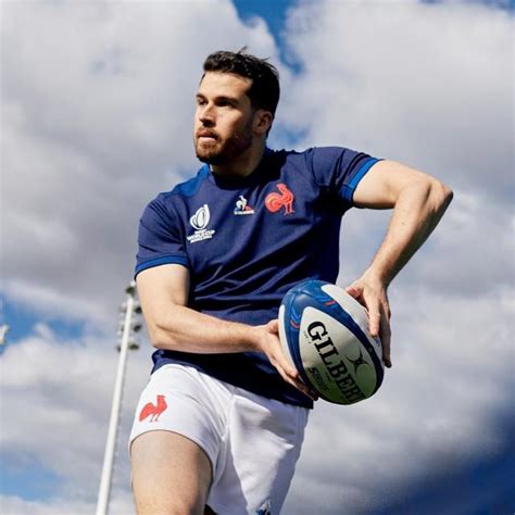 Le maillot du XV de France pour la Coupe du monde 2023 dévoilé L Équipe
