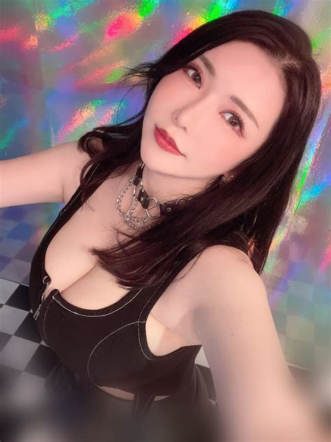 TW Pornstars ANRI BLACK DIAMOND Twitter Preparing For The