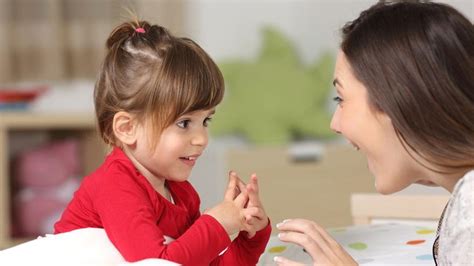 Seis claves para enseñar a nuestros hijos a comunicarse mejor