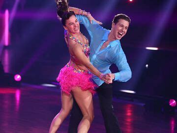 Valentin Lusin Renata Lusin Beruf Let S Dance Kinder Alle Infos