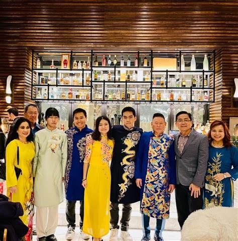 Hoàng Kiều Tình già 1 thời của Ngọc Trinh U80 vỡ nợ 3 tỷ đô cuộc