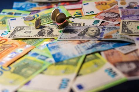 Kredyt denominowany i indeksowany czym się różnią Kancelaria