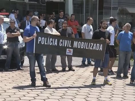 G1 Policiais Civis De Bauru Paralisam Atividades Por Uma Hora Em
