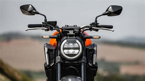 Honda CB 650R e CBR 650R 2024 novas opções de cores e acabamento