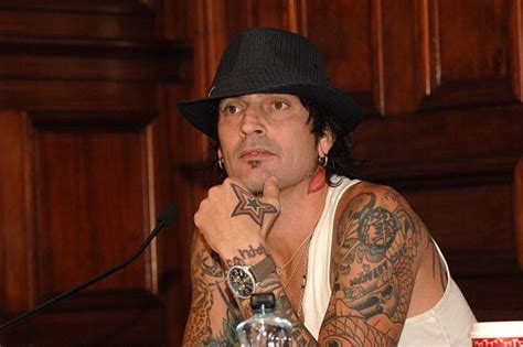 Tommy Lee Motley Crue Tattoos