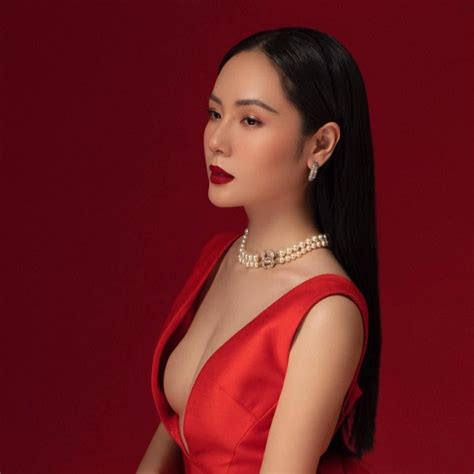 Phương Linh thẳng tay chặn 500 anti fan vì bị nói xấu nói sai 2sao