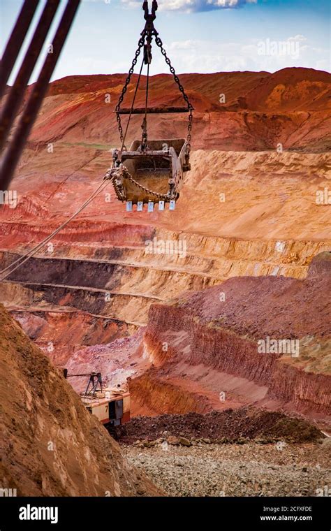 Aluminium Ore Quarry Red Bauxite Clay Open Cut Mining Walking