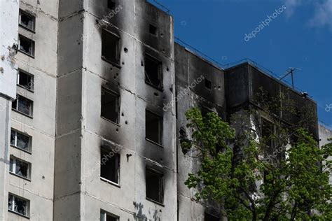 2022 Rusia Invasi N De Ucrania Guerra Irpen Destruido Edificio