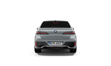 全新 2023 BMW 7 系列本地上市750e xDrive M SportPure Excellence 两种等级可选本地组装售