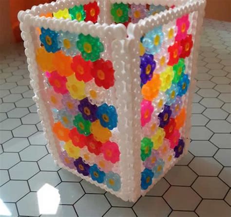 Baú feito Tampinhas de Garrafa PET Pop Lembrancinhas