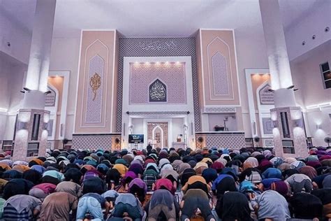 Bacaan Bilal Tarawih Dan Witir 11 Rakaat Lengkap Jawaban Makmum