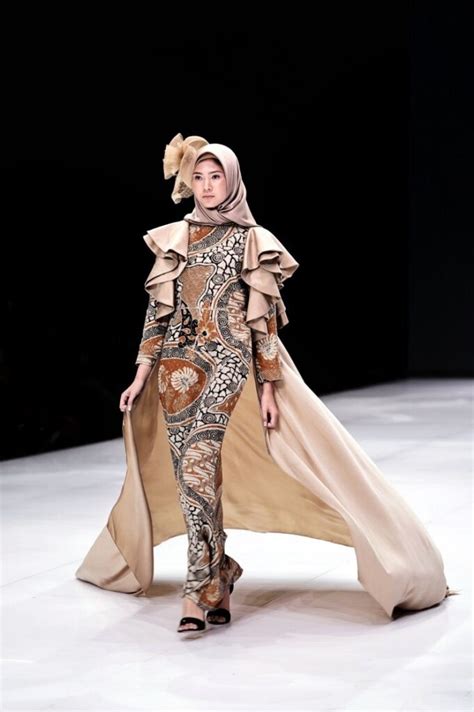 60 Model Gamis Batik Kombinasi Modern Terbaru 2020