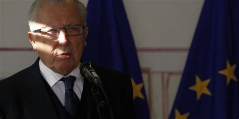 Décès de Jacques Delors figure emblématique de la construction de l Europe