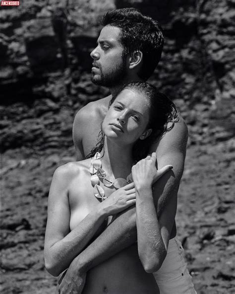 Naked Agatha Moreira Added By Ronsilsp