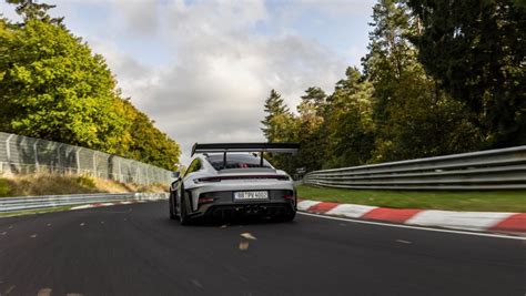 保时捷 911 GT3 RS 以 6 49 328 跑完纽博格林北环赛道 Porsche Newsroom CHN
