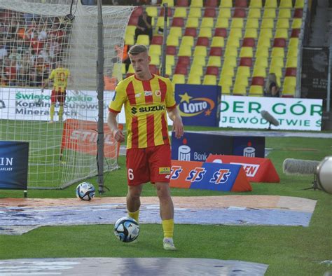 PKO BP Ekstraklasa Pogoń Szczecin przełamała się na Koronie Kielce
