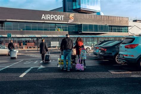 Arrangement Of Airport Pick Up And Temporary Accommodation In Co