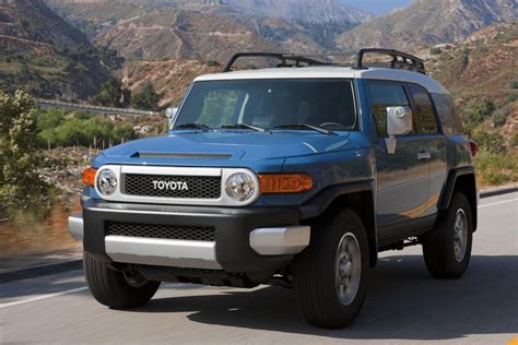 2012 Toyota FJ Cruiser Information And Photos MOMENTcar