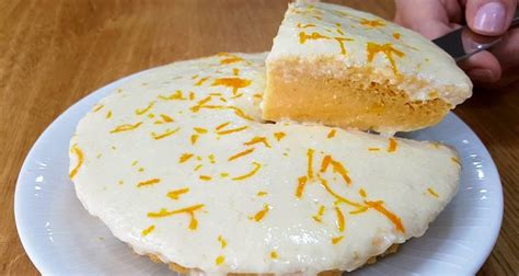 Só 5 minutos Bolo de laranja molhadinho sem açúcar e trigo Fácil