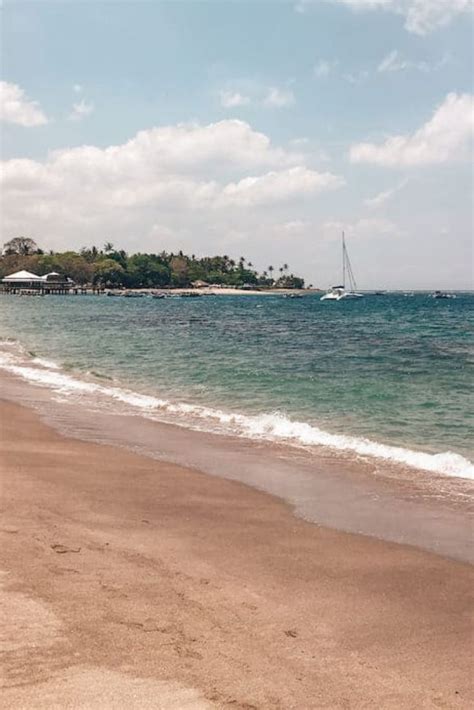 Lombok Wasserfälle Strände und Tempel im Nordwesten der Insel