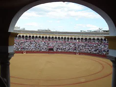 Bull Ring In Sevilla Plaza De Toros Bull Ring One Of The Flickr