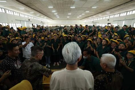 Ganjar Berupaya Lindungi Buruh Rokok Linting Dan Petani Tembakau