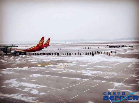 湖南省机场集团科学调度除冰雪 确保航路畅通 航空翻译 飞行翻译 民航翻译 蓝天飞行翻译公司