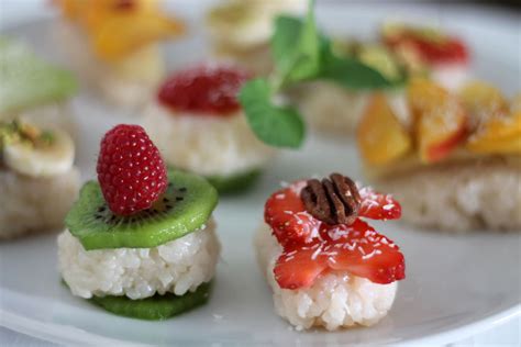 S Es Sushi Mit Obst Als Dessert Oder Hauptspeise Ohne Zucker