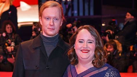 Grünen Chefin Ricarda Lang spricht über Hochzeitspläne Sat1