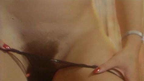 Naked Sophie Duflot In Le Retour Des Veuves