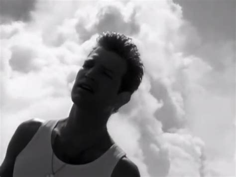 AusCAPS Chris Isaak Shirtless In Wicked Game Music Video