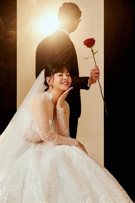 Nhịp Showbiz Thiên Ân bật khóc Dương Mỹ Linh kết hôn