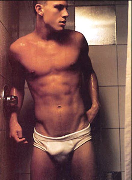 Provocative Wave For Men Channing Tatum Vs Mario Lopez Nude