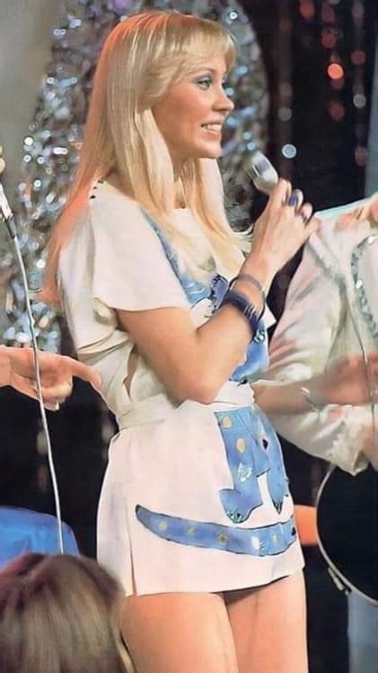 Pin by Warner J Duchén M on QUANTUM in 2022 Abba outfits Girls in