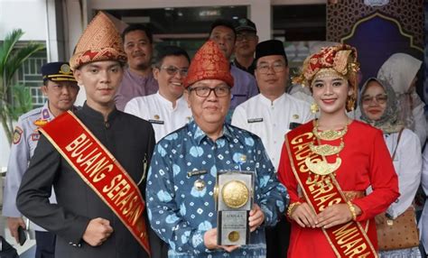 Pj Bupati Dr H Ahmad Rizali MA Pimpin Perayaan Penghargaan Adipura Ke