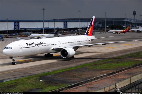 RP C7775 Philippine Airlines Boeing 777 3F6ER Photo By Jay Cheung ID
