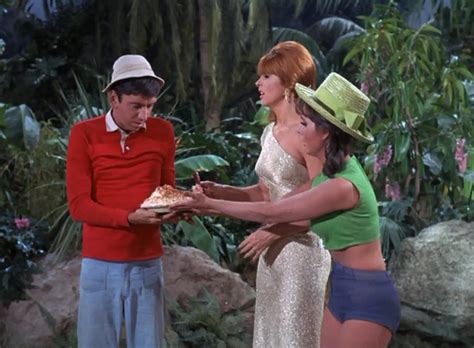 Gilligan Gets Bugged Gilligans Island Image 29860231 Fanpop