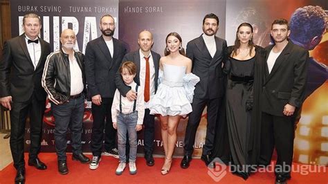 Murat G Ebakan Kalbim Yaral Filminin Galas Nda Duygusal Anlar Foto