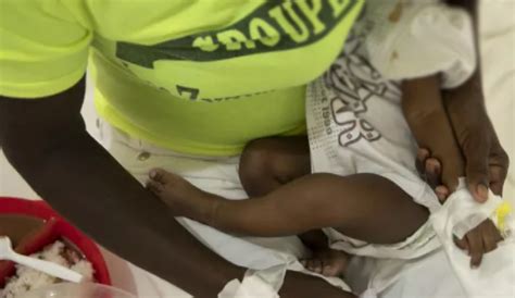 Brote de cólera azota Haití 40 de los casos son en niños