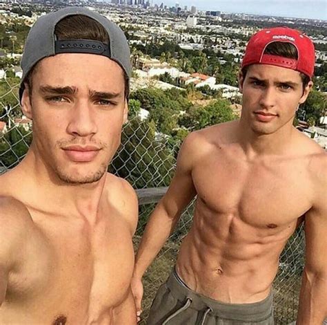 Pin By Rei On Love Beautiful Men Faces Hot Dudes Shirtless Men