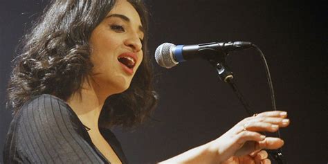 Camélia Jordana Marianne aux seins nus pour L Obs