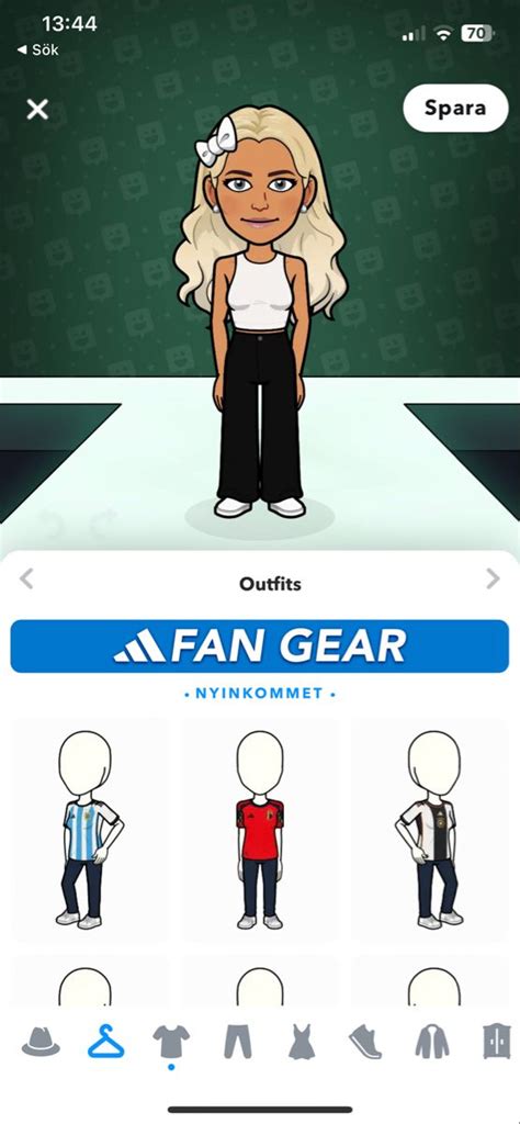 Pin tillagd av Cristina på Bitmoji outfit