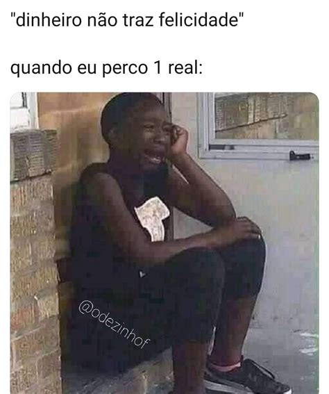 Mano acho que a comida do natal não dá mais pra esquentar não Memes