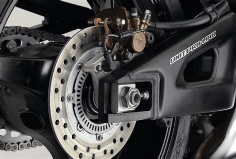 Lo Que Debemos Saber Sobre Los Frenos De Las Motos Motor Y Racing