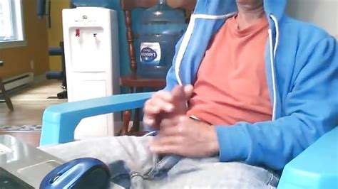 Ragazzo Gay Arrapato Si Sega In Negozio Seigay