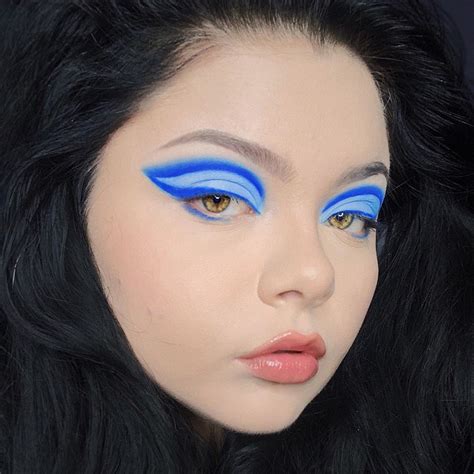 Makeup Artist On Instagram I Watched Ssssamanthaa A Recent Video