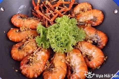 Cách làm tôm xào bơ tỏi thơm ngon