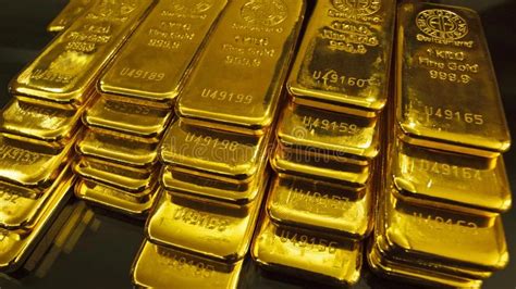 Gold Price Declines Rs Per Tola In Pakistan