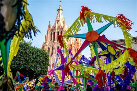 FORTALECE GOBIERNO SANMIGUELENSE FIESTAS PATRONALES DE SAN MIGUEL DE